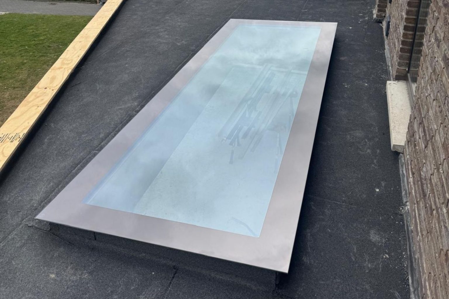 Custom Size Roof Window, Frameless Bespoke Skylight Calculator - Normal ...